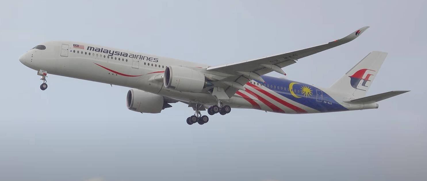 Malaysia Airlines is top 30 best international airline - BTS Media